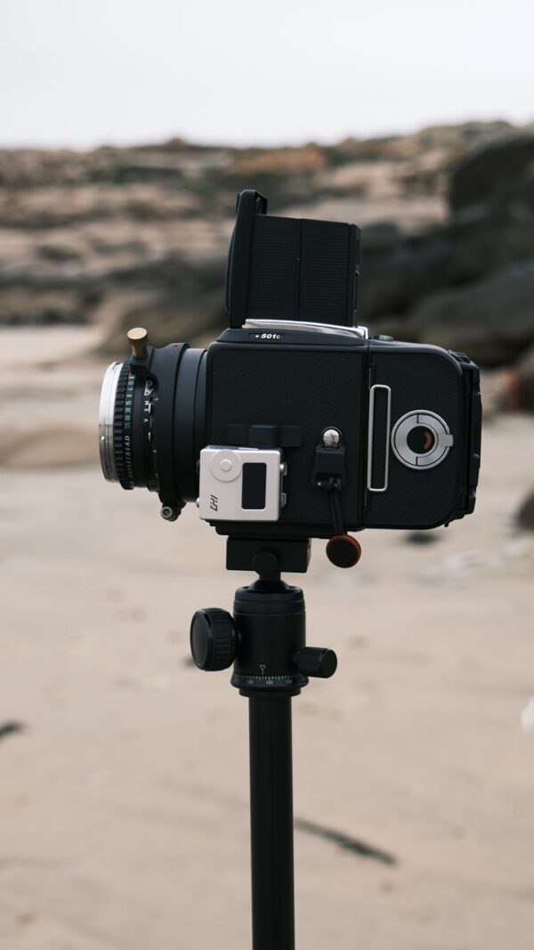CHI L.D. Meter the light meter and laser rangefinder for film ...