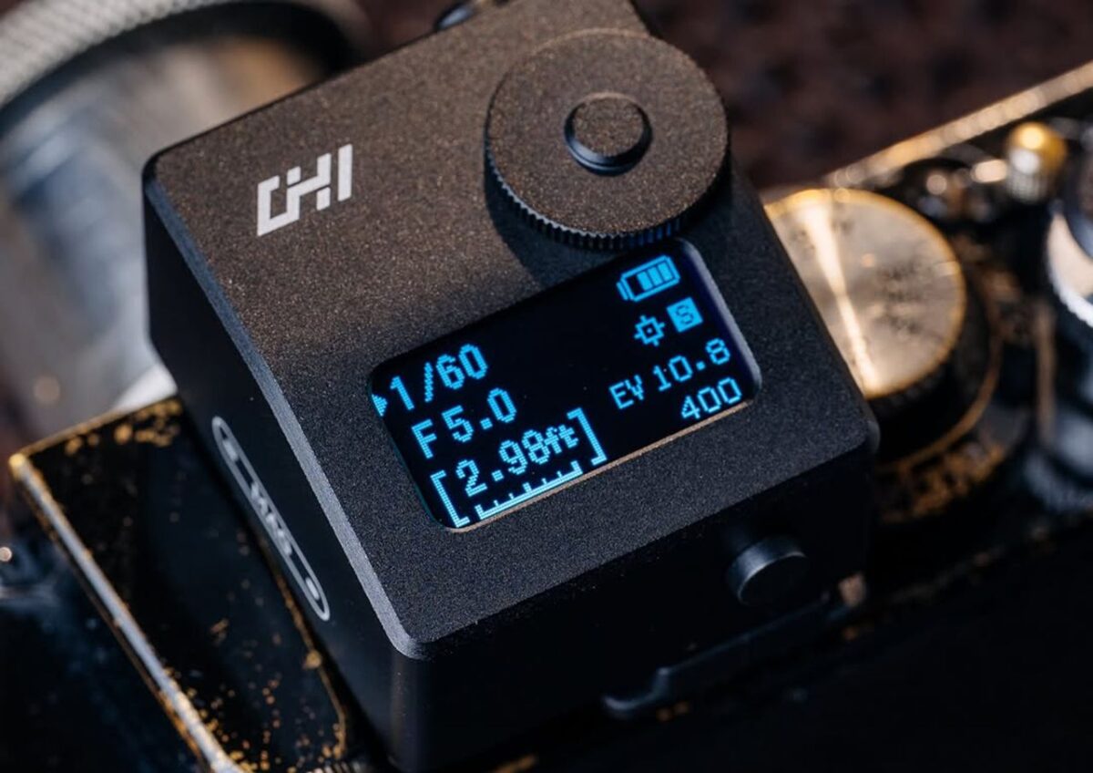 CHI L.D. Meter the light meter and laser rangefinder for film ...