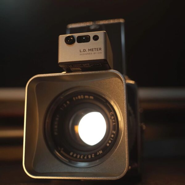 CHI L.D. Meter the light meter and laser rangefinder for film ...